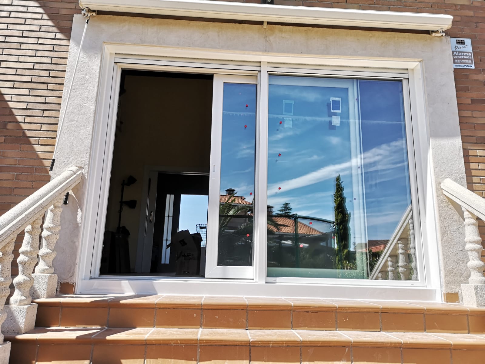 🎯 Puertas de PVC en Madrid a precios de Fábrica.